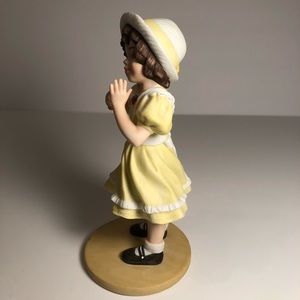 The Hamilton Collection | Other | Vintage The Hamilton Collection Girl ...